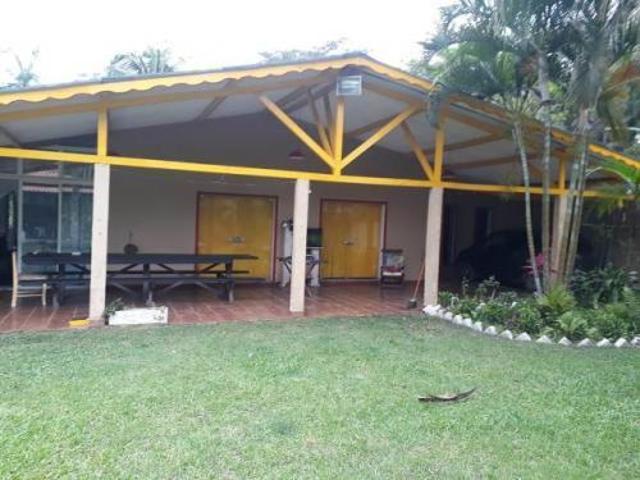 CHÁCARA COM PISCINA A VENDA NA PRAIA EM ITANHAÉM/SP