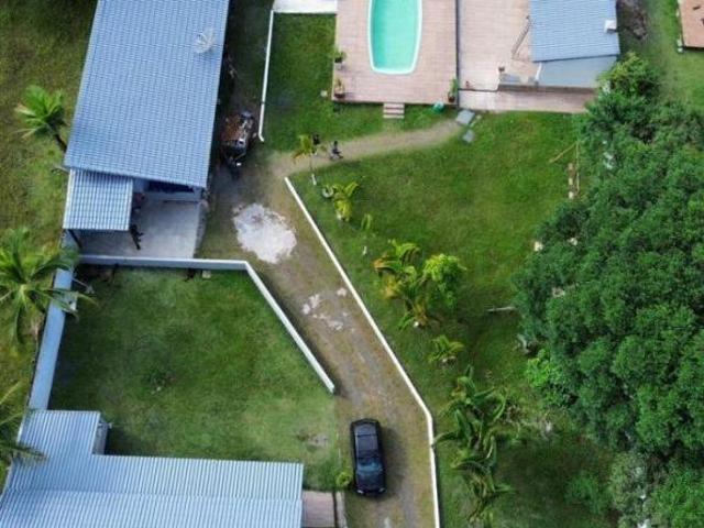 CHÁCARA COM PISCINA A VENDA NA PRAIA EM MONGAGUÁ/SP