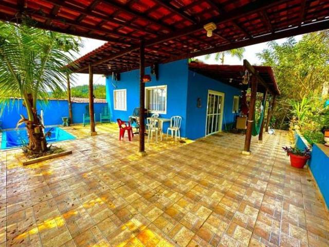 Chácara com piscina e 2 quartos em Itariri