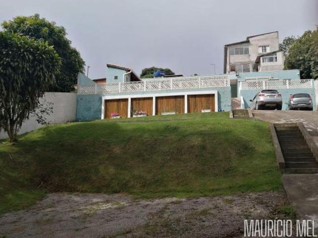 Chácara com piscina em Biritiba Mirim