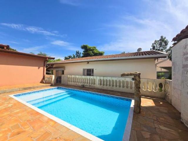 Chácara com piscina, 6 quartos, 1000 m² para venda ou locação no Recanto dos Dourados