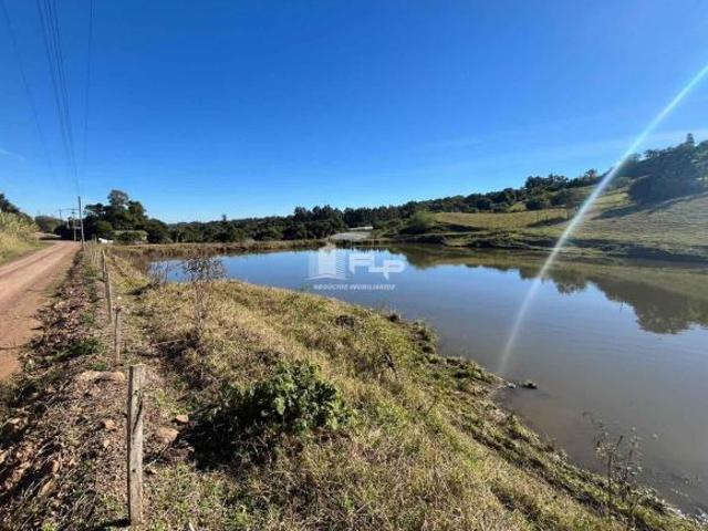 CHÁCARA COM QUASE 8 HECTARES NO CANTO CHRIST