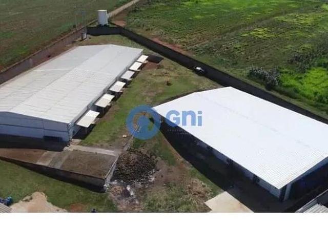 CHÁCARA COMERCIAL À VENDA
