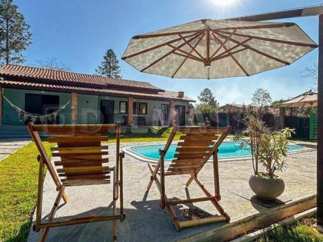 Chácara completa no interior com piscina e área gourmet!