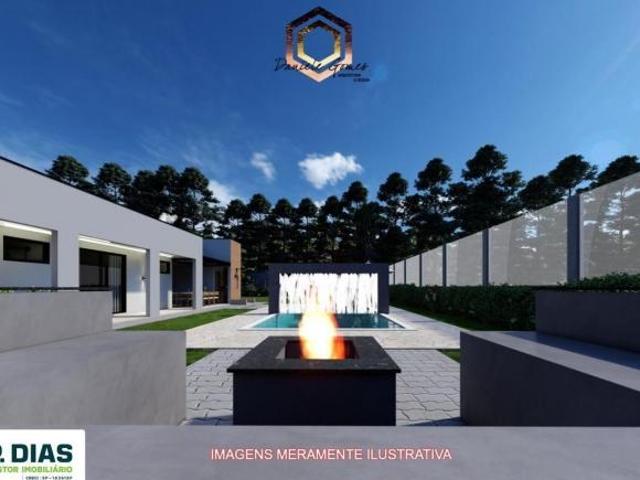 Chácara Contemporânea em Residencial Privado – Vizinha ao Centro de Pinhalzinho
