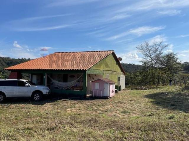 Chácara Corumbá 3 com 3 hectares e acesso particular ao lago