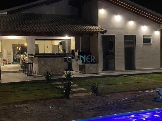Chácara de ótimo padrão 2 há em São Thiago MG