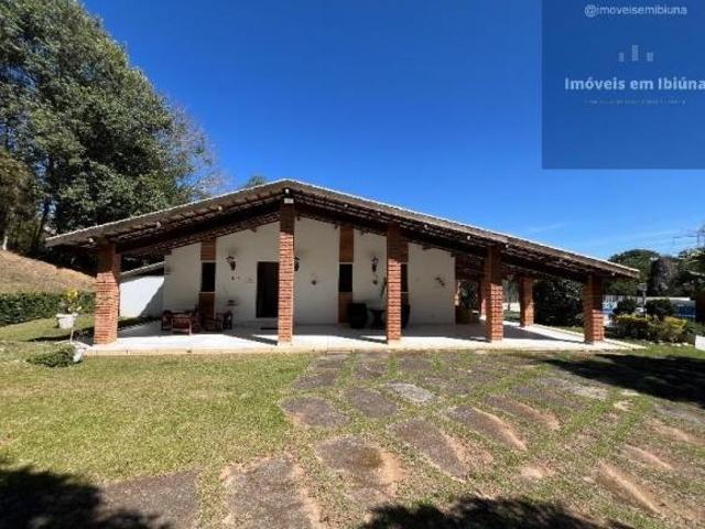 Chácara de Alto Padrão no Condomínio Colinas de Ibiúna R$ 1.990.000,00