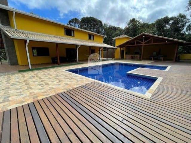 Chácara de Alto Padrão com 6.000m² modernidade e charme da vida no campo