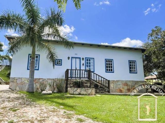 Chácara de Alto Padrão Estilo Colonial Exclusividade, Tradição e Sofisticação