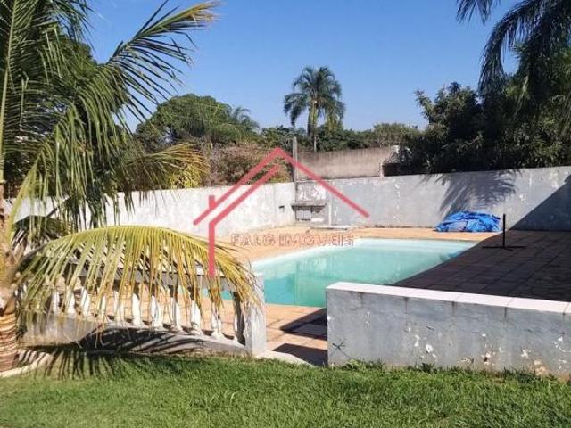 Chácara de Luxo com 4 Quartos e Piscina em Condomínio de Itu SP no Parque Residencial Quinta das Lar
