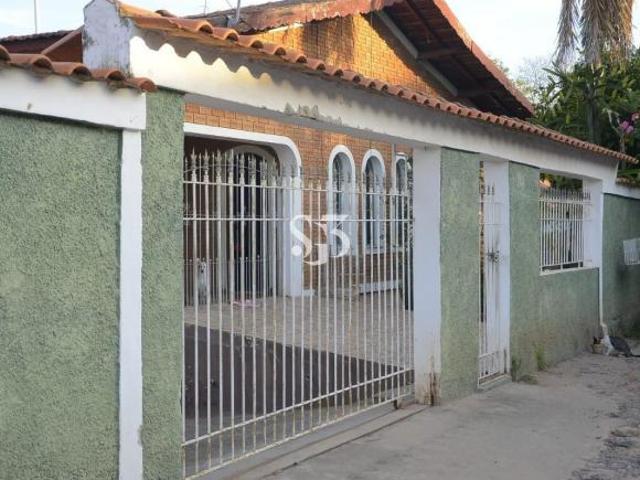 Chácara de luxo à venda em Campinas SP: 4 quartos, 2 salas, 2 banheiros, 180m² de área Imperdível!