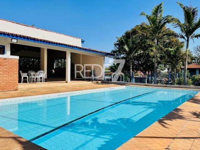 Chácara de Luxo à Venda em Campinas SP 4 Quartos, 2 Suítes, 3 Salas, 6 Banheiros, 15 Vagas e 350m² d