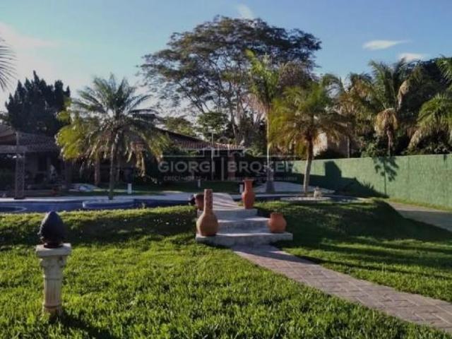 Chácara de luxo à venda em condomínio exclusivo em Guapiaçu SP 3 quartos, 2 suítes, 2 salas, 2 ban