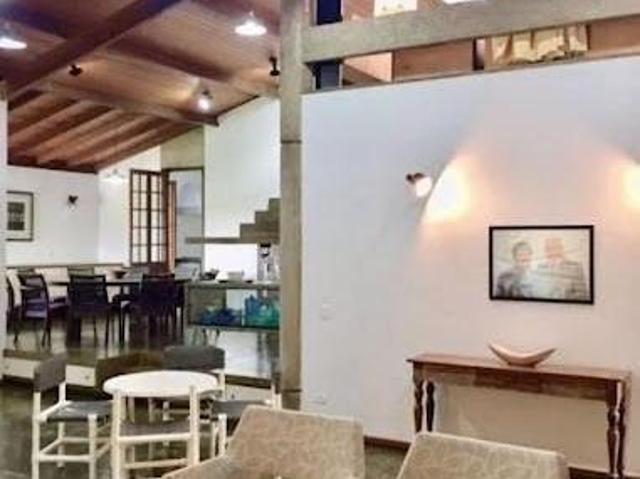 Chácara de luxo à venda em Jundiaí SP, bairro Medeiros: 4 quartos, 4 suítes, 1 banheiro, 315,30 m² d