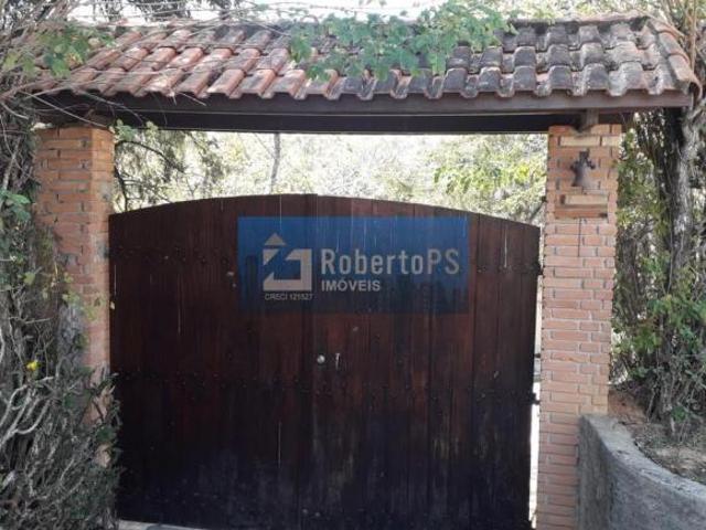 Chácara de luxo à venda no Centro de Santa Branca SP: 4 quartos, 4 suítes, 7 banheiros, 416m² Impe