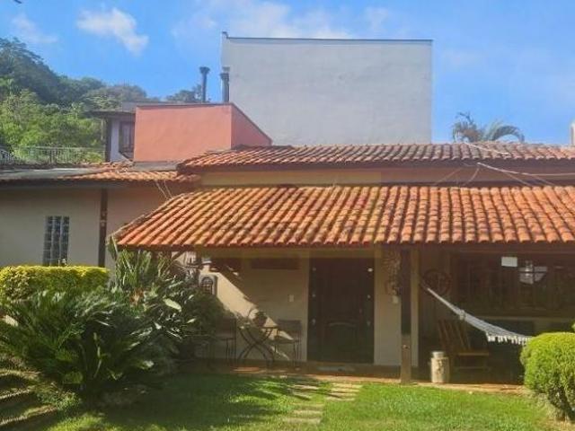 Chácara de luxo em condomínio: 5 quartos, 4 suítes, 3 salas, 5 banheiros, 2 vagas em Itupeva SP, bai