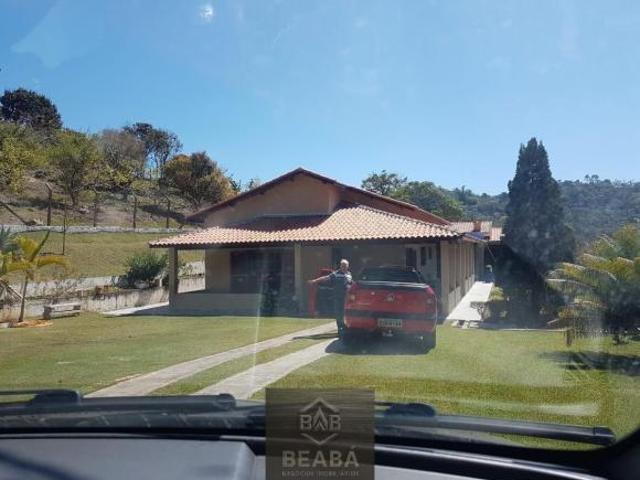 Chácara de Luxo no Centro de Biritiba mirim SP: 1 Quarto, 1 Suíte, 2 Salas, 1 Banheiro, 2.700m² de Á