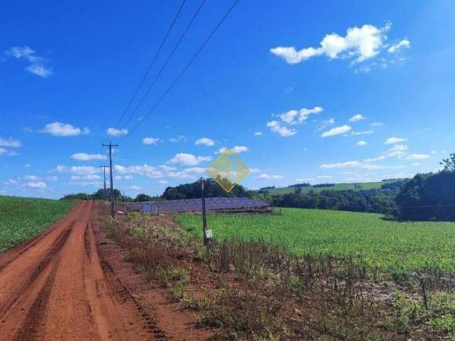 Chácara de lazer com usina solar em Vila Ipiranga