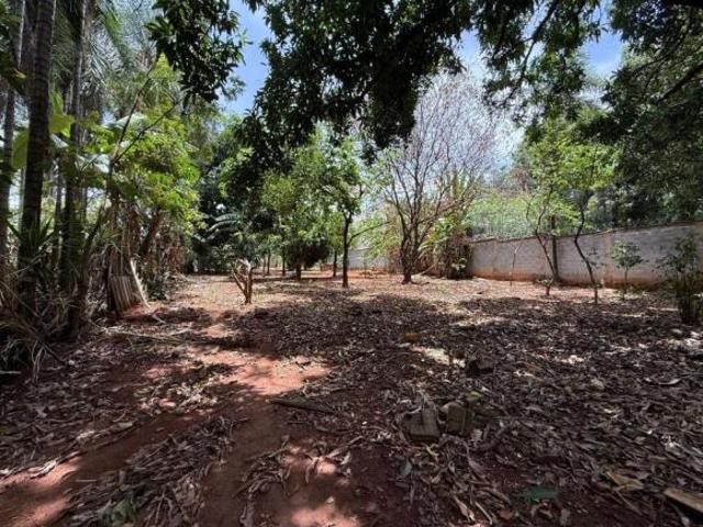 Chácara de 1437 m² com 03 quartos à venda Setor Faiçalville Goiânia/GO