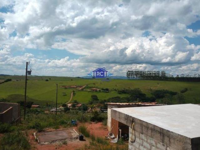 CHÁCARA DE 1100 M² NO AMARO RIBEIRO, REGIÃO ALTA