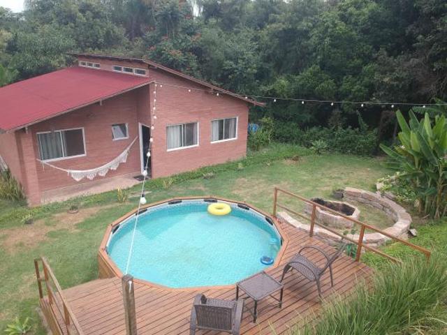 Chácara de 1300m2 no condomínio Terras de Santa Isabel em Salto SP