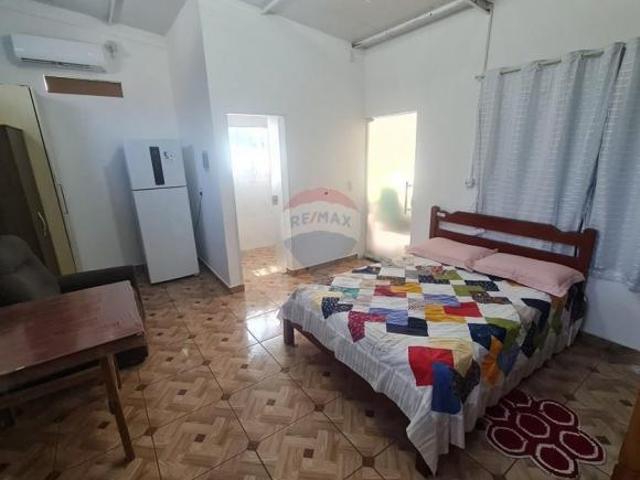 Chácara de 1.000 m² à venda com 5 quartos sendo 4 suítes por R$ 575.670 no Recreio Campestre em Sant