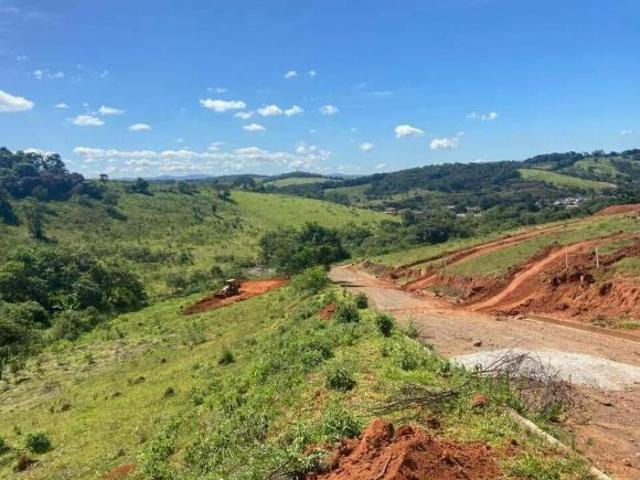 Chácara de 1.500 a 5.000 m²