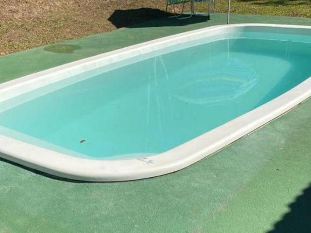 Chácara de 28 mil metros com lago e piscina próximo a Juquitiba