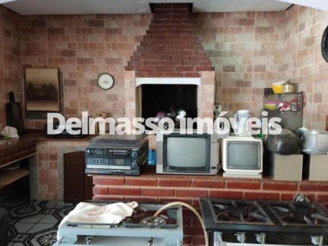 Chácara de 2.800 m² ao lado do asfalto!