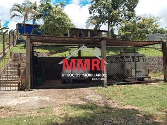 Chácara de 2 dormitórios para venda no Colinas I em Araçoiaba da Serra/SP