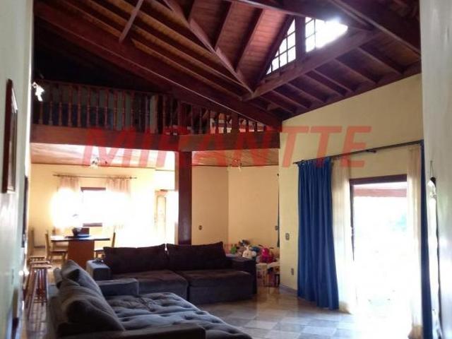 Chácara de 464.03m² com 5 quartos