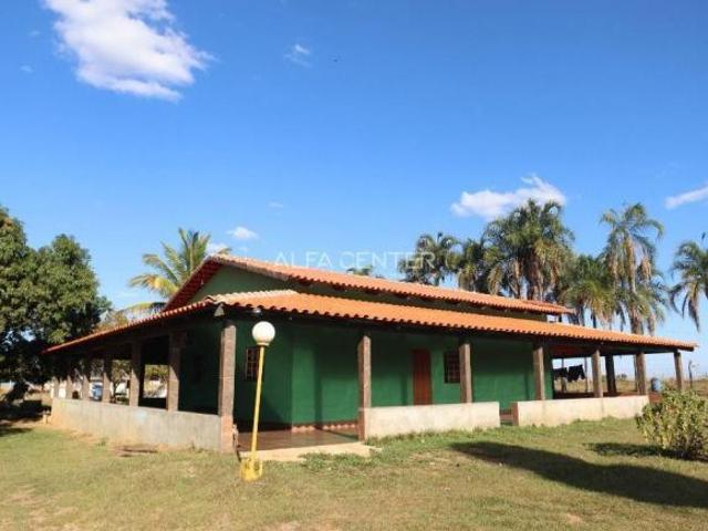 Chácara de 5060 m² com 03 quartos à venda por R$ 600.000 Loteamento Campos Dourado Aragoiânia/GO