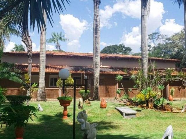 Chácara de 50.000 m² com 07 suítes à venda por R$ 13.500.000,00 no Setor Chácaras de Recreio Samamba