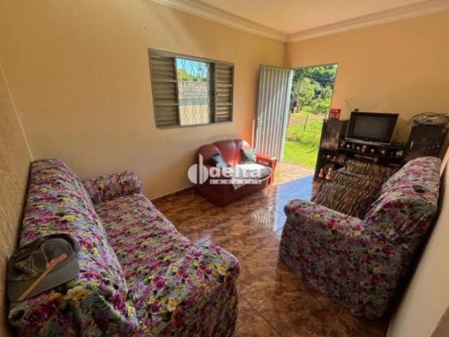 Chacara disponível para venda no bairro Morada do Pássaros em Uberlândia MG