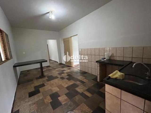 Chácara disponível para locação no bairro Jockey Camping em Uberlândia MG