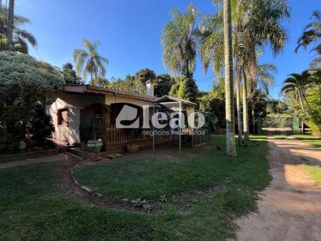 Chácara dos sonhos com 8.795 m² e lago