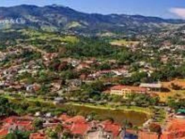 CHACARA EXCELENTE ORTUNIDADE E LOCALIZACAO