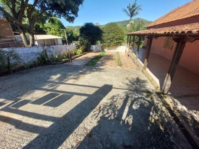 CHACARA EM MELO VIANA COM CASA LINEAR MUN. ESMERADAS