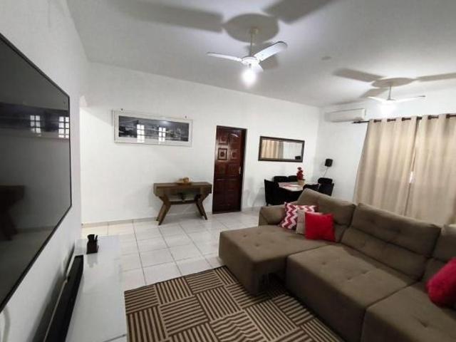 Chácara em, Mongaguá/SP de 230m² 4 quartos à venda por R$ 800.000,00