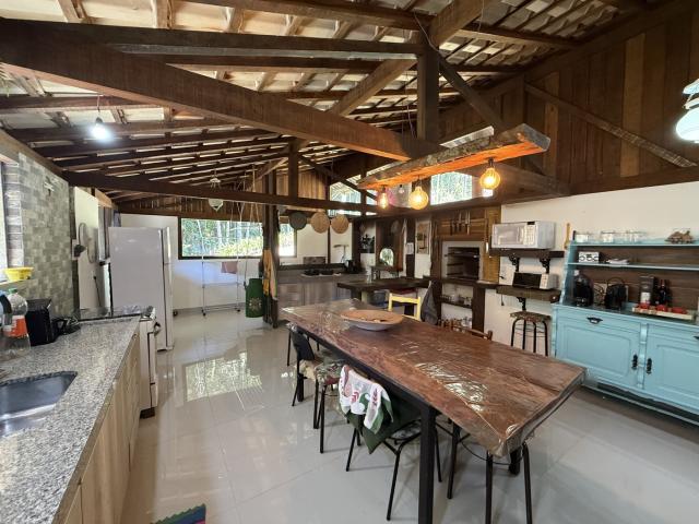 Chácara em Albuquerque, Teresópolis/RJ de 50000m² 3 quartos à venda por R$ 1.399.900,00