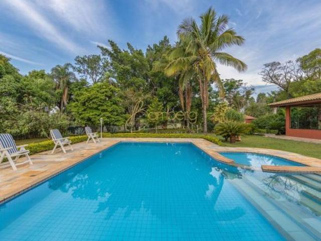 CHÁCARA EM ARAÇOIABA DA SERRA PORTEIRA FECHADA COM 10.000 M2 DE TERRENO 03 CASAS PISCINA
