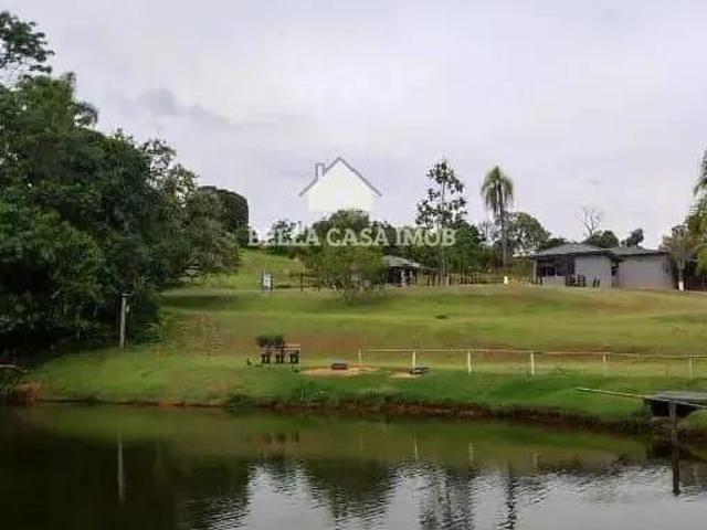 Chácara em, Araçoiaba da Serra/SP de 150m² 3 quartos à venda por R$ 550.000,00