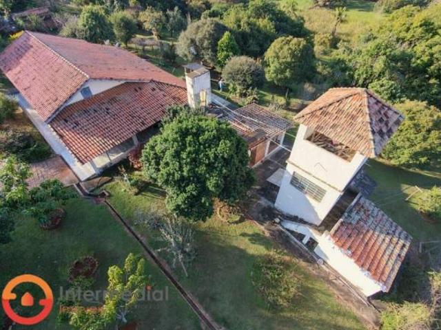 Chácara em área comercial em Porto Feliz SP com 4 Quartos e 2 Vagas — Campo Largo