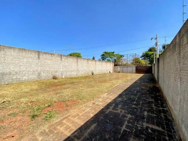 Chácara em Área Urbanizada