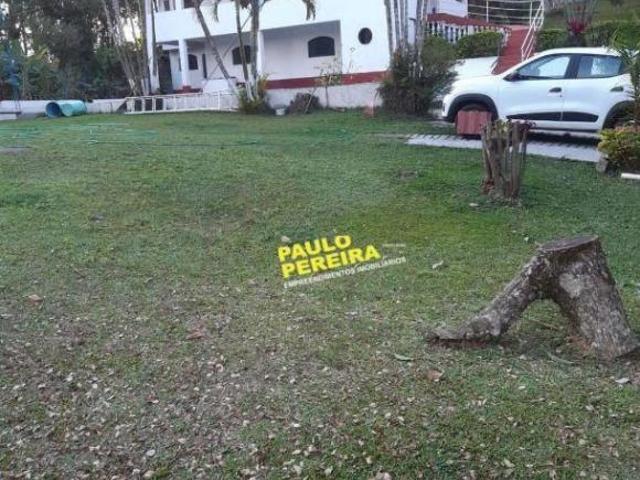 Chácara em Arujá com asfalto na porta ! Bairro Vista Alegre