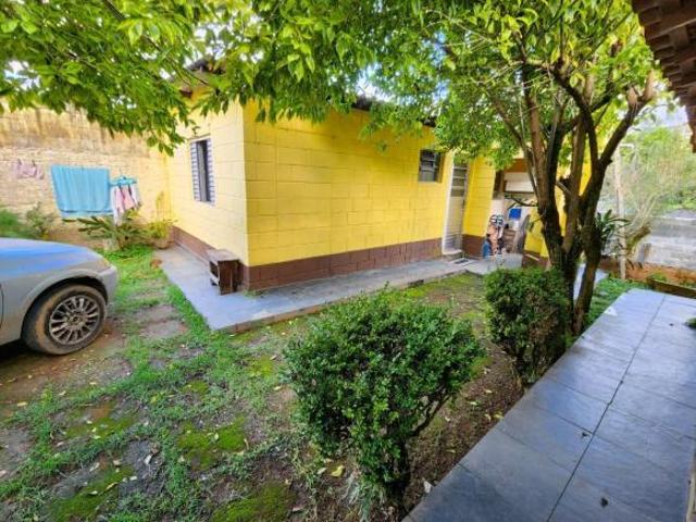 Chácara em bairro nobre, pronta para moradia e ótimas condições de pagamento