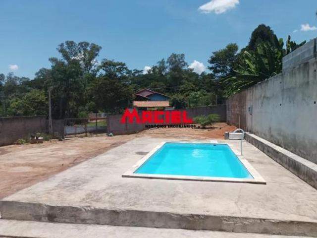 Chácara em Caçapava