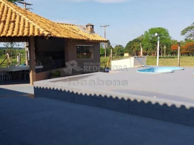 Chácara em Cedral/SP Ideal Para Famílias ou Para Quem Busca Espaço e Conforto