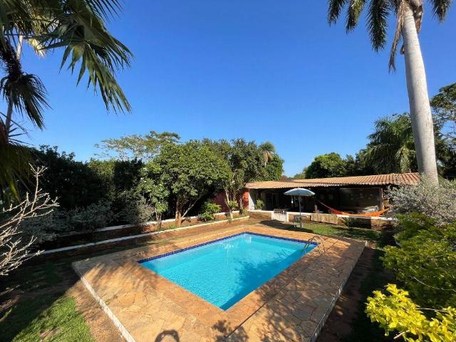Chácara em Campus Universitário, Araçatuba/SP de 332m² 2 quartos à venda por R$ 2.299.000,00